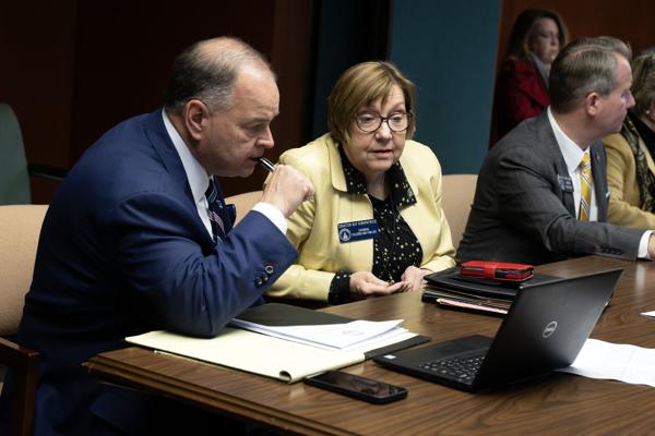 Tensions Flare in First Cobb Delegation Meeting On School Board Maps ...