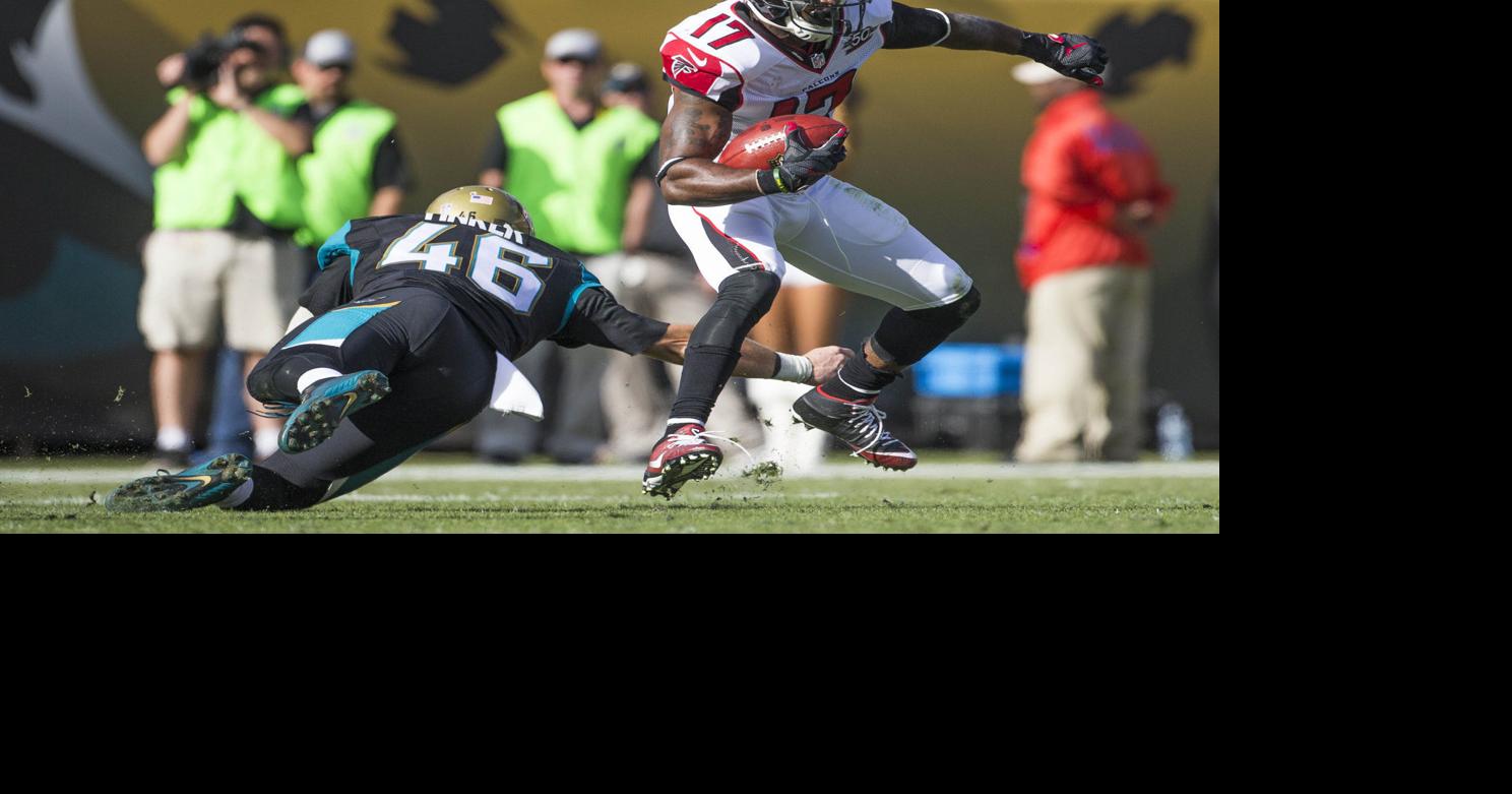 Former Falcons returner Hester among first-year semifinalists for Hall ...