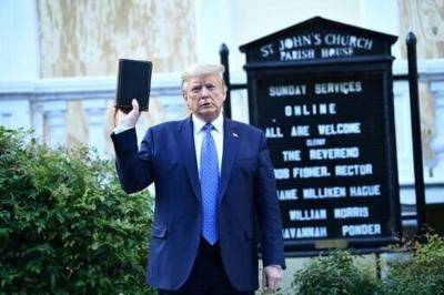 Trump's Christmas gospel: bombs, blessings and blame | National News ...