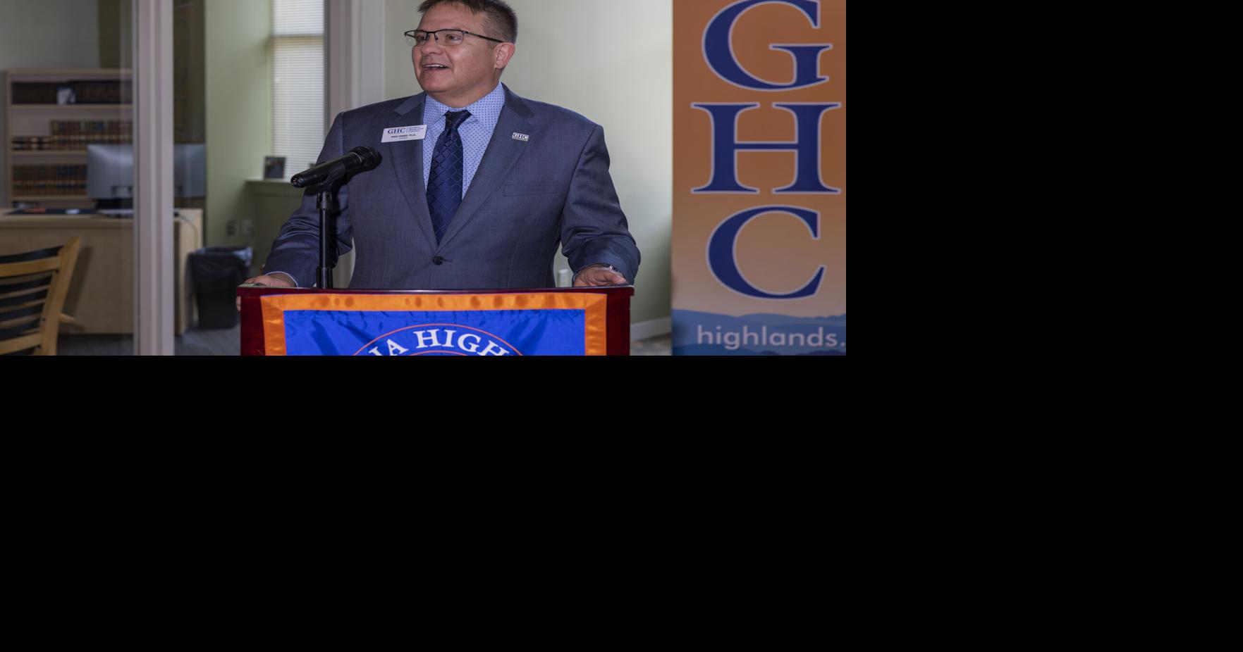Over 250 community members gather to honor CL Tidwell with GHC’s ﬁrst ...