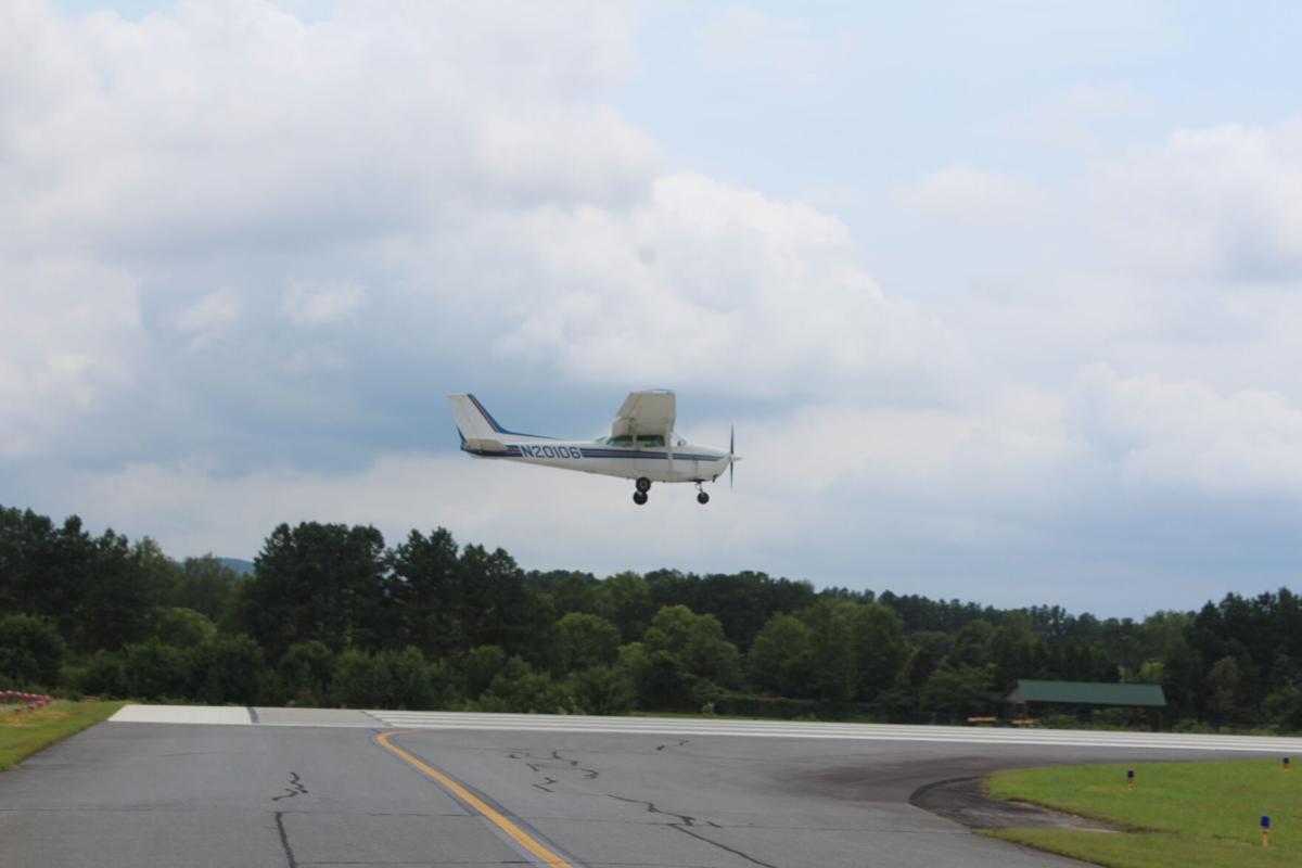 Cobb commission approves new terminal for county airport | Local News ...