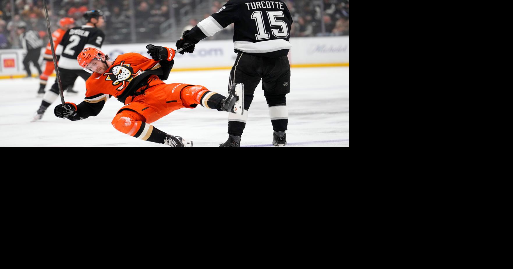 Beckett Sennecke, Mason McTavish score in shootout to lead Ducks past ...