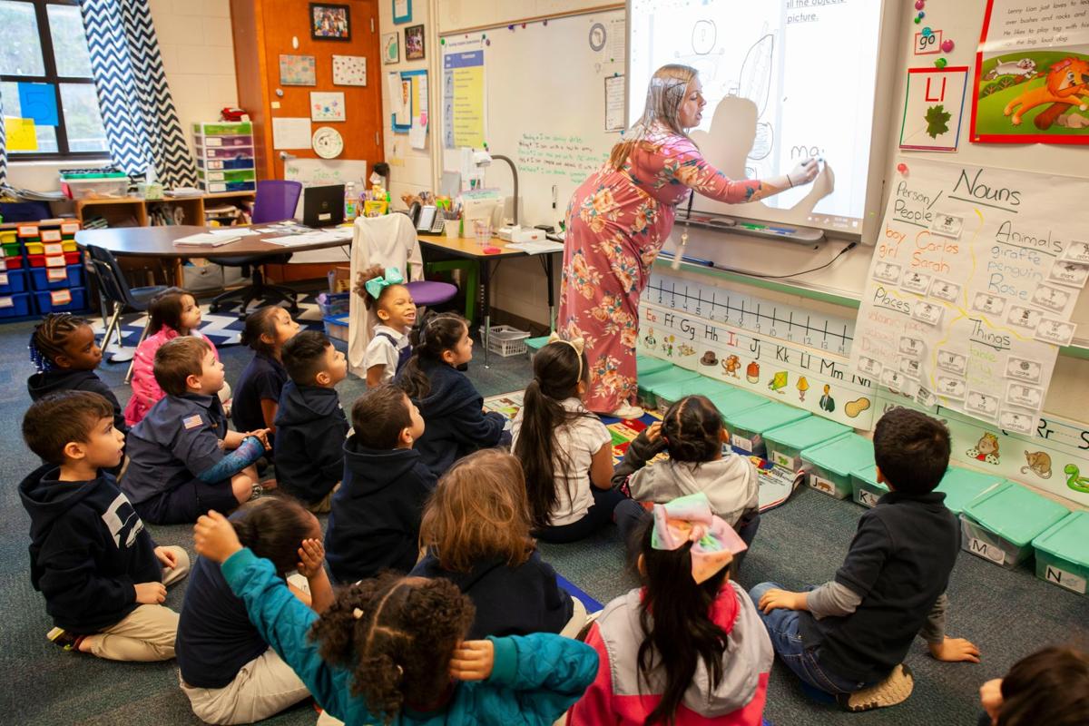 Marietta superintendent proposes Spanish immersion program at Dunleith ...