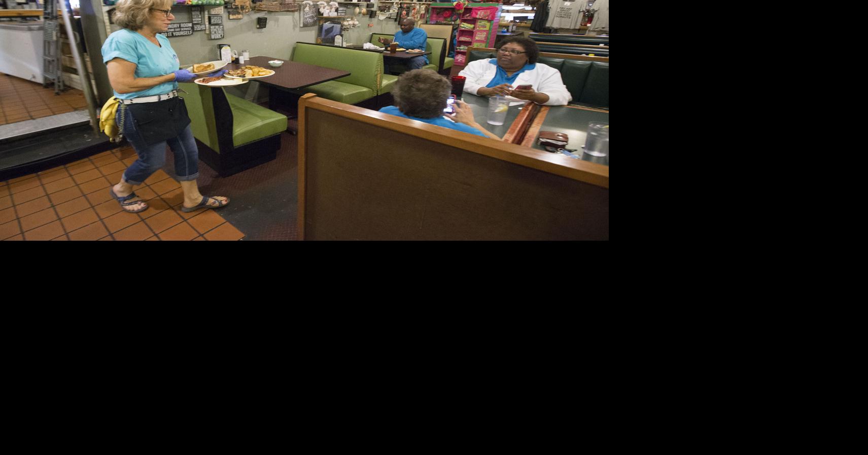 Vittles marks 35 years of dishing out Southern staples | Lifestyle ...