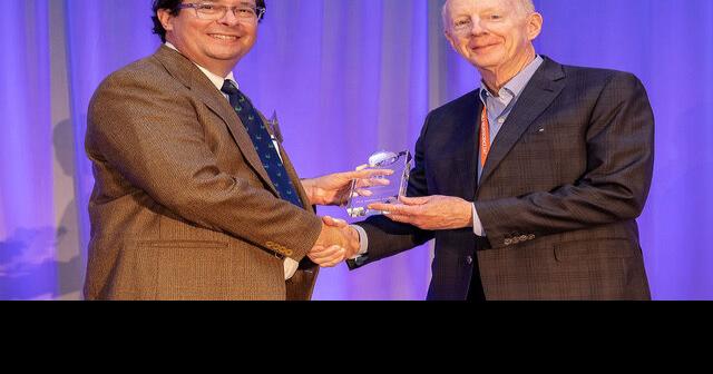 Isakson family recognized by Atlanta Neuroscience Foundation ...