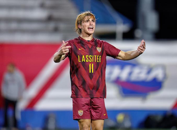 Lassiter completes state title defense with win over River Ridge | News ...