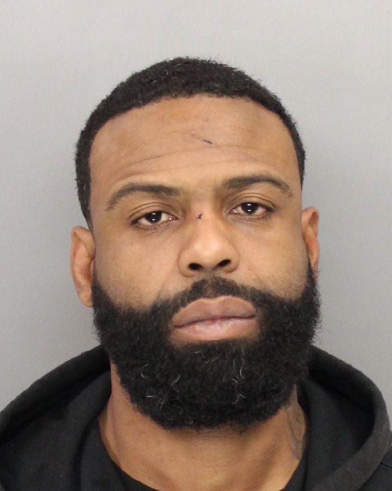 Man accused of shooting rifle at victim near toddler at Mableton gas ...