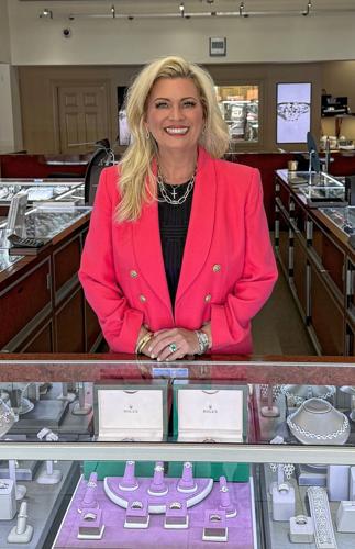 Angie Holcombe returns to Cumberland Diamond Exchange as Sales Manager ...