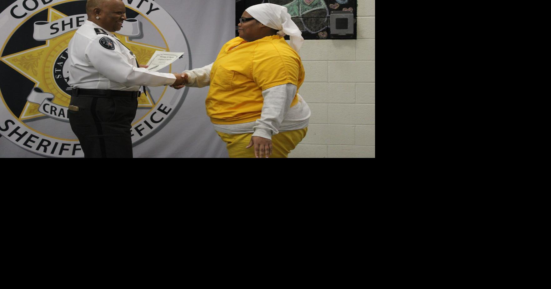 'A Better Parent': Cobb Jail Inmates Graduate Parenting 101 Course ...