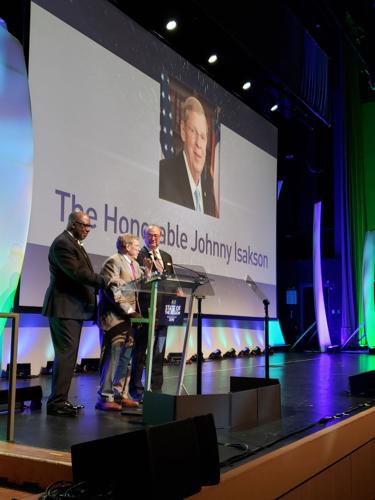Atlanta Regional Commission honors Sen. Johnny Isakson | News ...