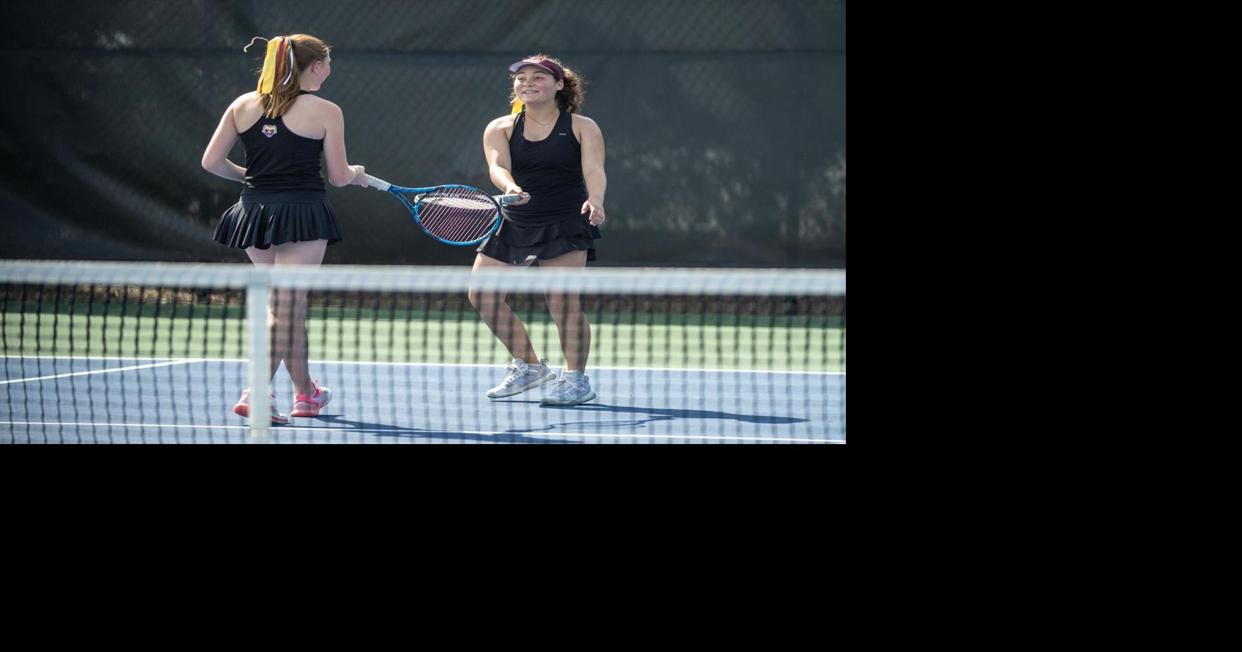 Lovett Upends Walker in Semis | Sports | mdjonline.com