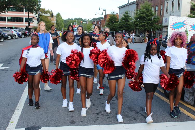 PHOTOS: Marietta High celebrates homecoming with downtown parade ...