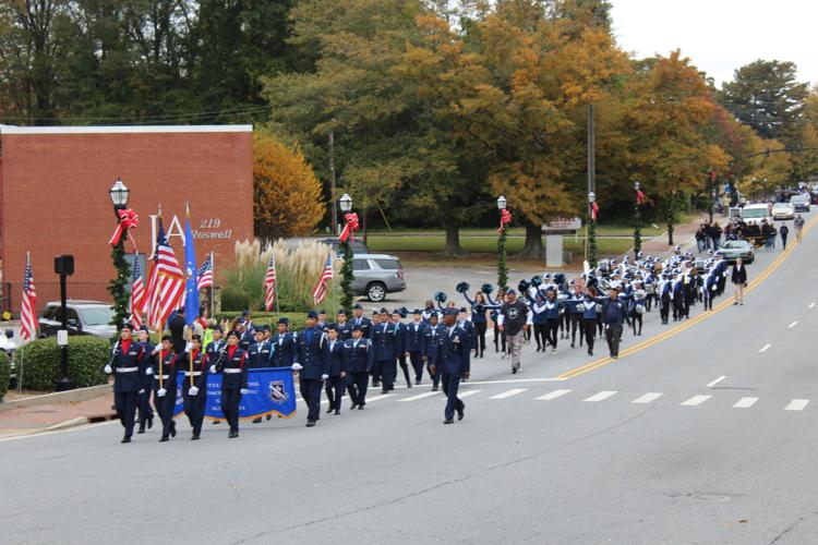 PHOTOS: Marietta celebrates Veterans Day with downtown parade | News ...