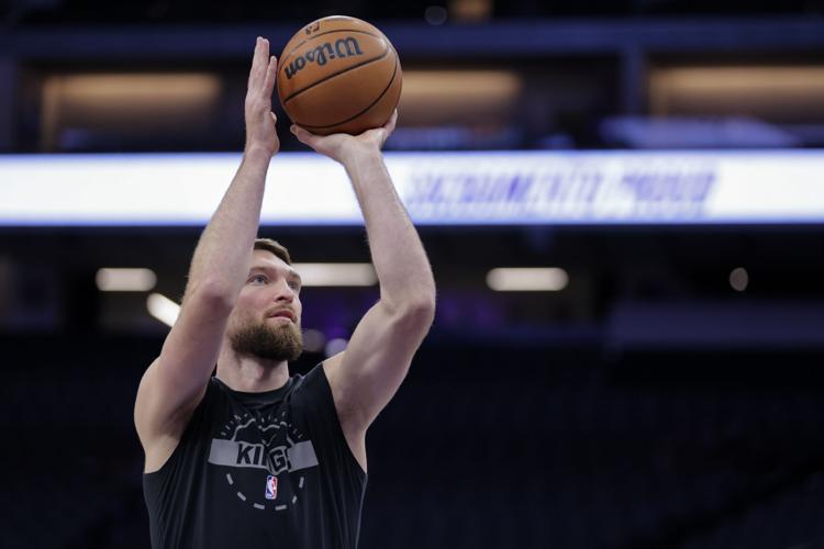 Kings star Domantas Sabonis returns against Wizards after missing 27 ...