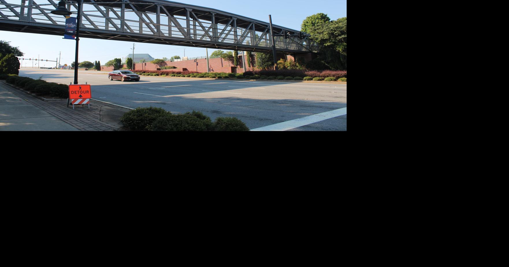 Cobb Parkway pedestrian bridge back open after renovation project ...