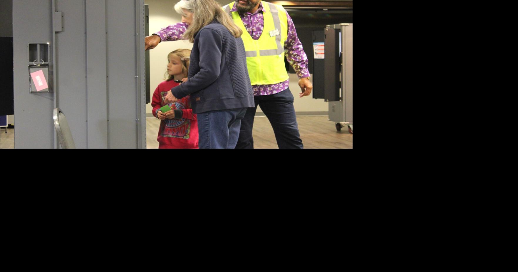 'Civic duty:' Cobb voters take to the polls | Frontpage | mdjonline.com