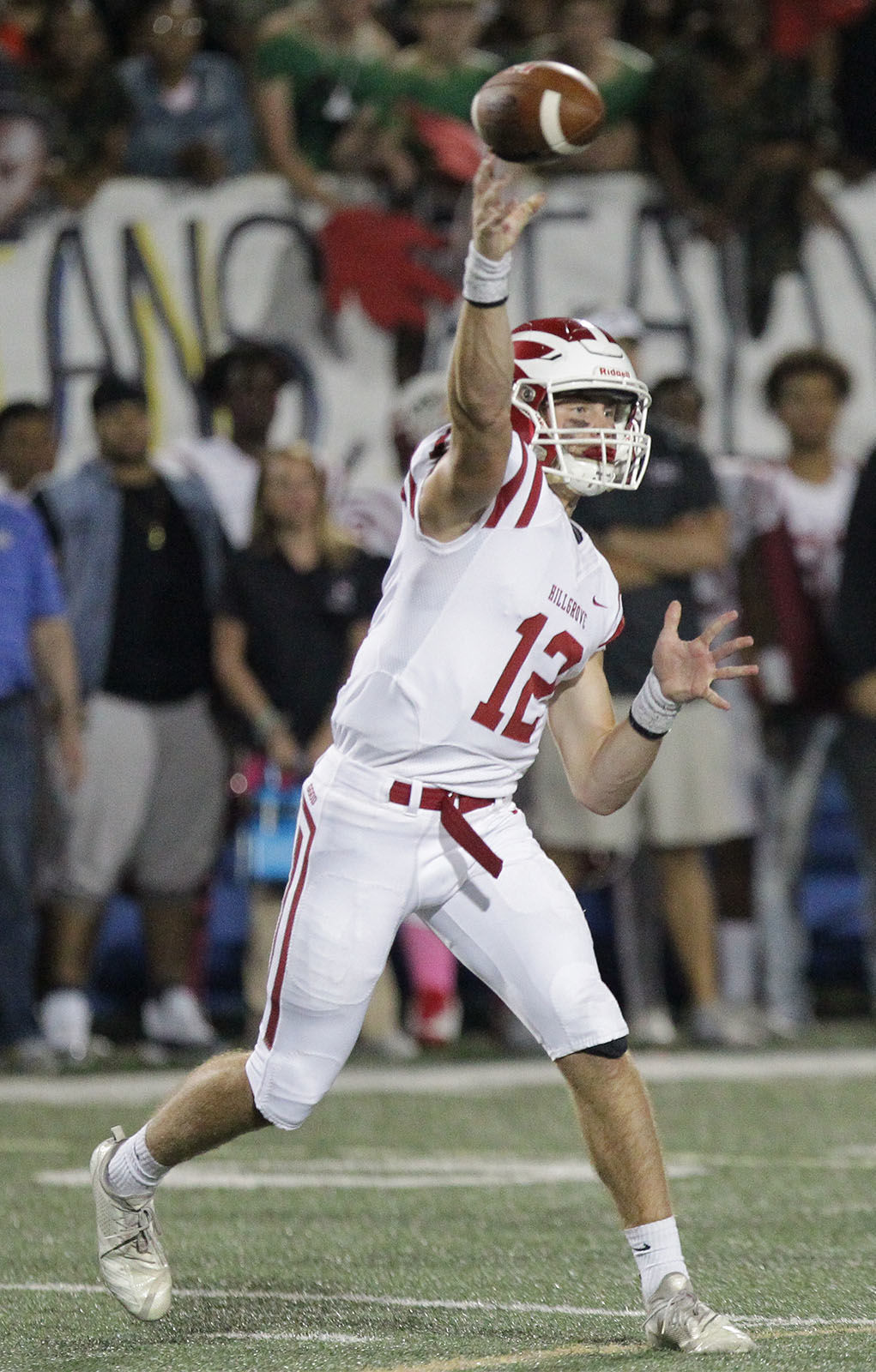 McEachern outlasts Hillgrove in controversial finish to rivalry game ...