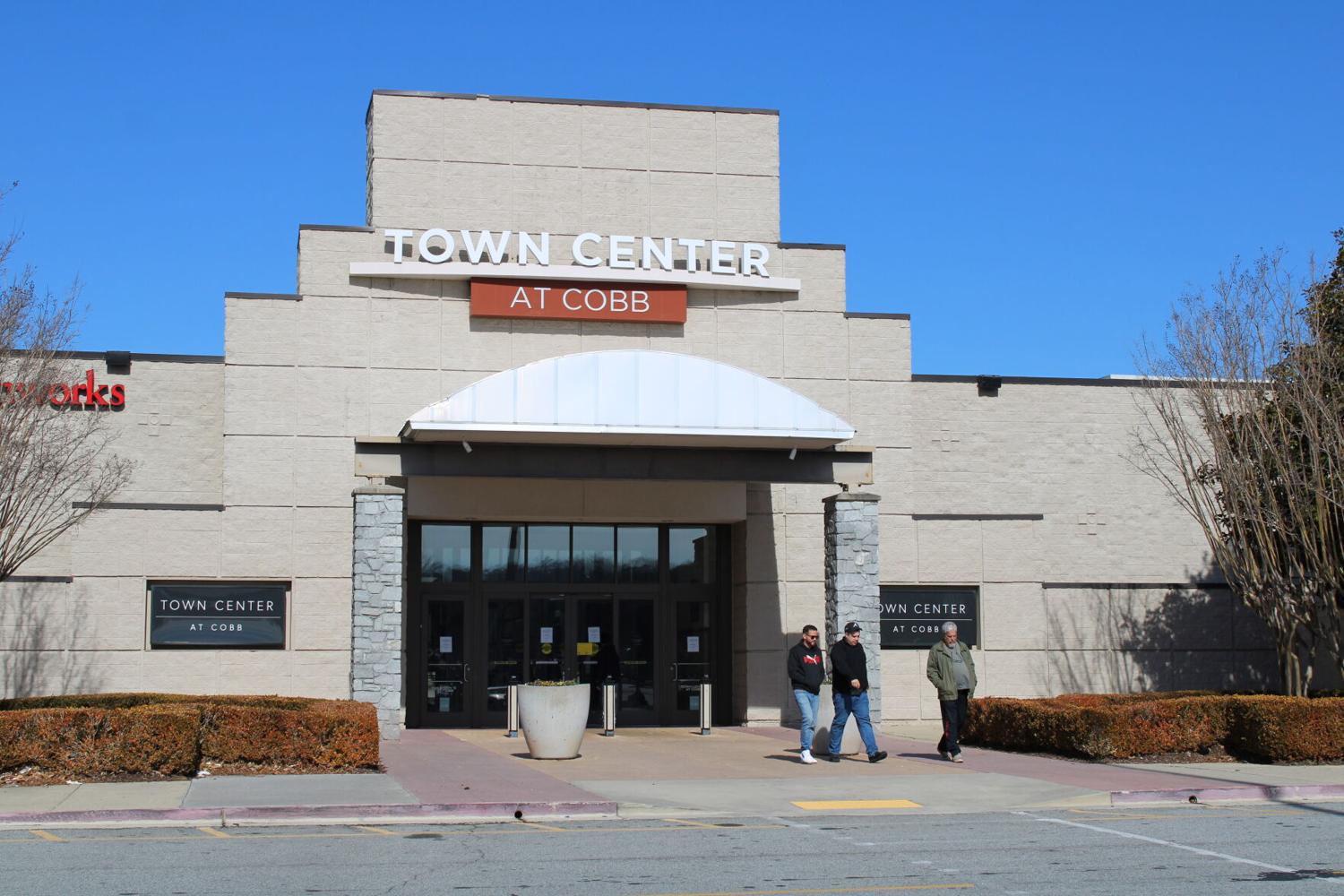 Cobb Police involved in shooting near Town Center Mall | Local News ...