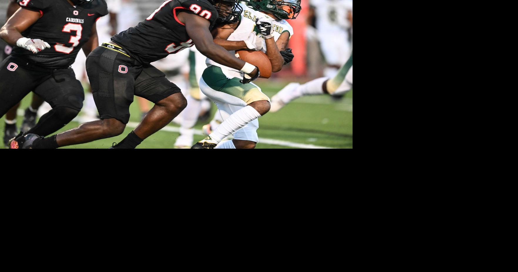Osborne runs past Clarkston | Cobb Football Friday | mdjonline.com