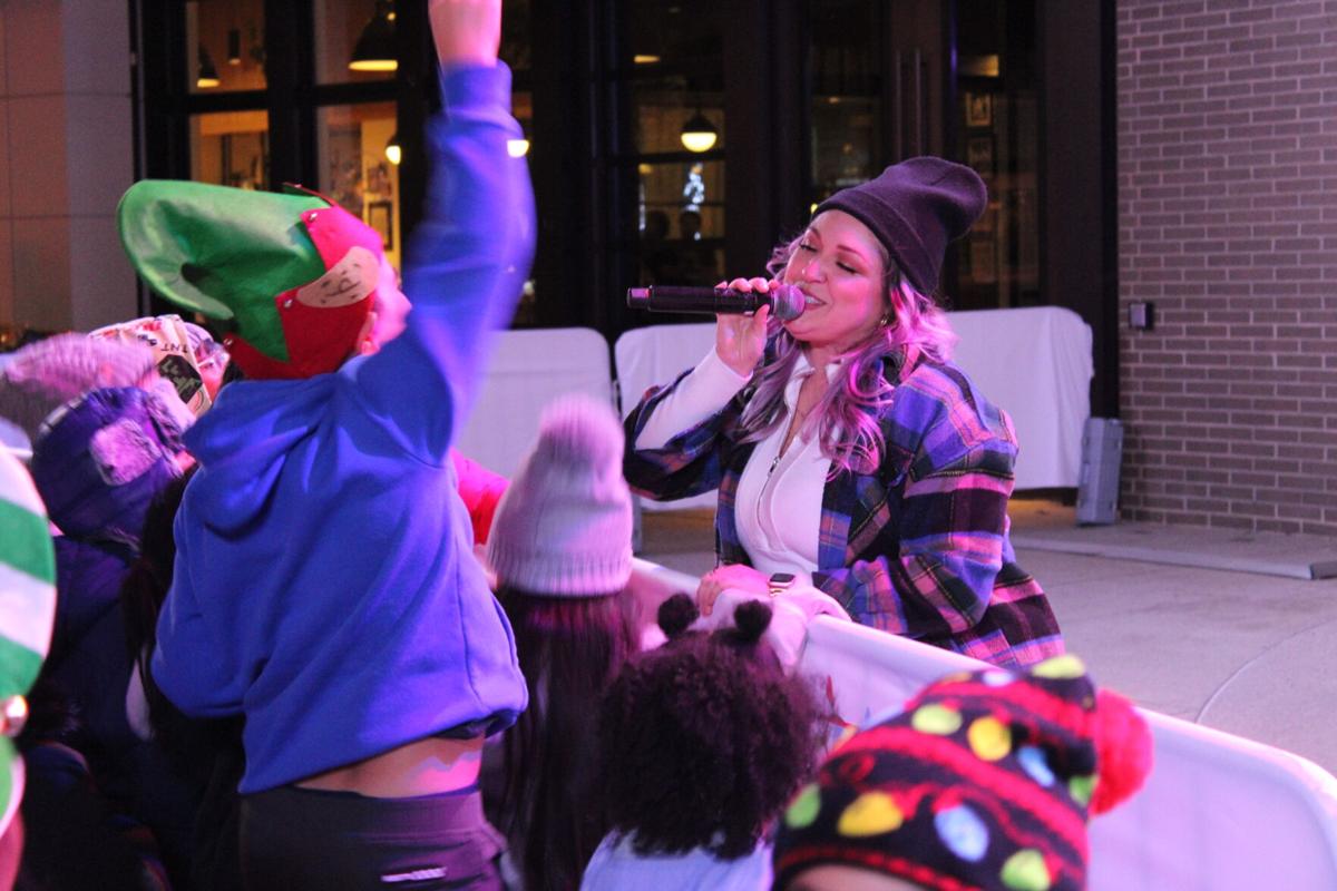 The Braves, Santa light Battery Christmas tree | News | mdjonline.com
