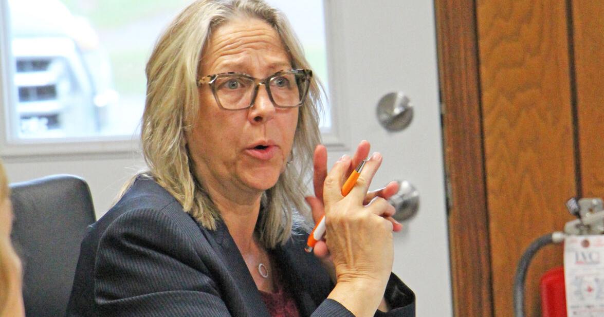 Roeschlein closes out long tenure as Wahkon clerk | Mille Lacs ...