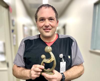 Ryan Henry receives DAISY Award | Health | messagemedia.co