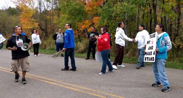 Community action group takes aim at drug dealers | Local | messagemedia.co