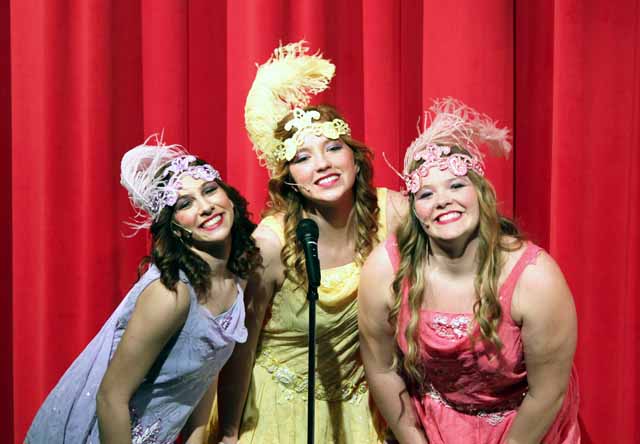 Isle School performs ‘Annie’ | Education | messagemedia.co