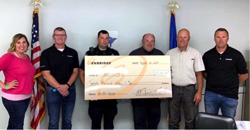 Enbridge gives $20,000 for Hill City projects | Features | messagemedia.co