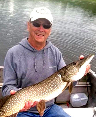 Richard Hakes | Obituaries | messagemedia.co