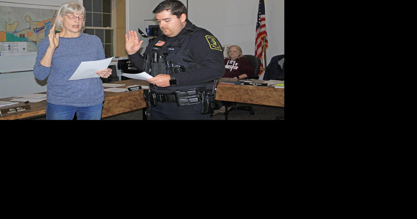 Onamia council welcomes new police officer | Mille Lacs Messenger ...