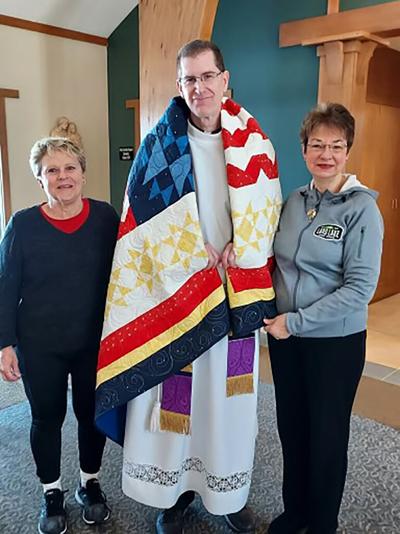 Quilt of Valor awarded | Local | messagemedia.co