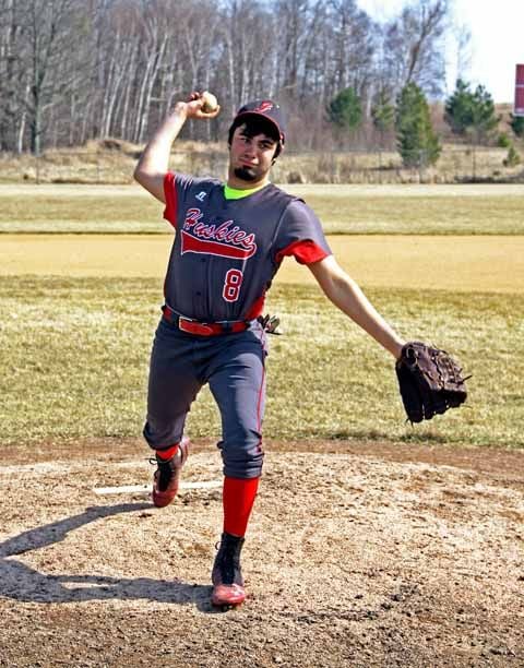 Messenger Pics - April 27, 2016 | Featured | messagemedia.co