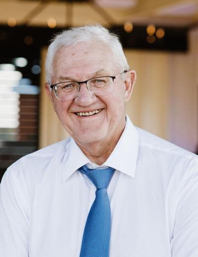 Dr. Clyde W. Ekbom | Obituaries | messagemedia.co