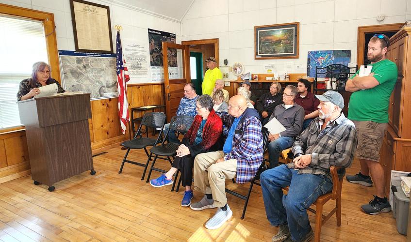 Different opinions, one common goal in Palisade | Government Meetings ...