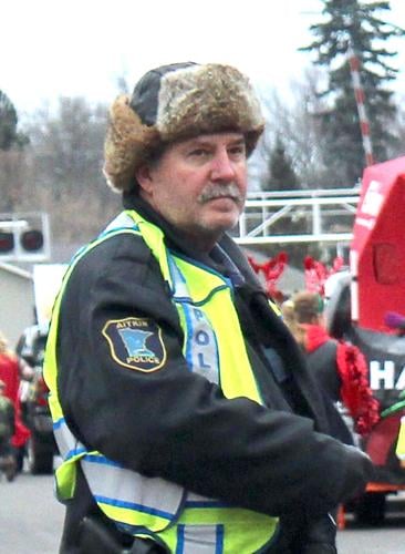 Police chief retires, inquiry dropped | Local | messagemedia.co