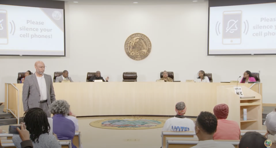 Proposed term-limit extension sparks controversy in Miami Gardens ...
