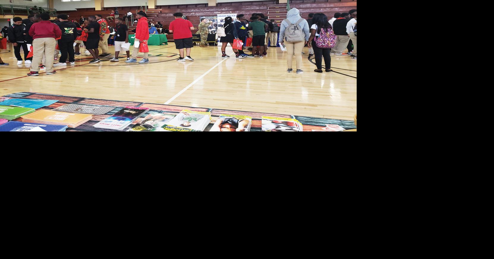 Career fair at iTech draws 75 recruiters | Education | miamitimesonline.com