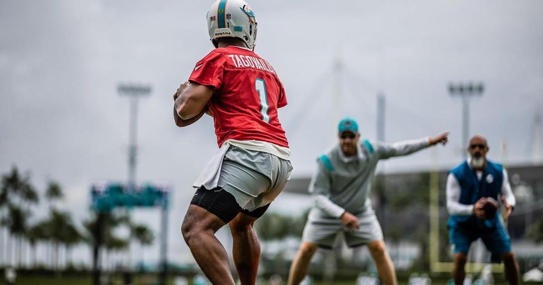Tua Tagovailoa signs Dolphins contract extension | Sports ...