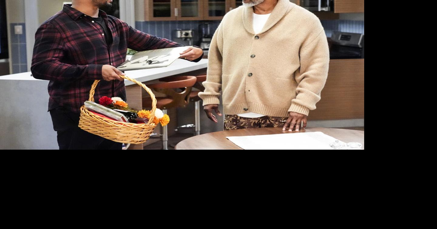 Father-son Wayans duo stars in new sitcom 'Poppa's House ...