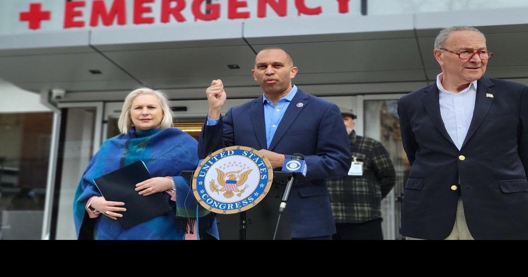 Hakeem Jeffries makes history succeeding Nancy Pelosi | National ...