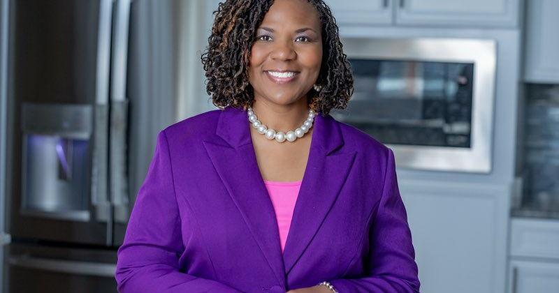 LaVon Bracy Davis will succeed Geraldine Thompson in SD 15 following ...