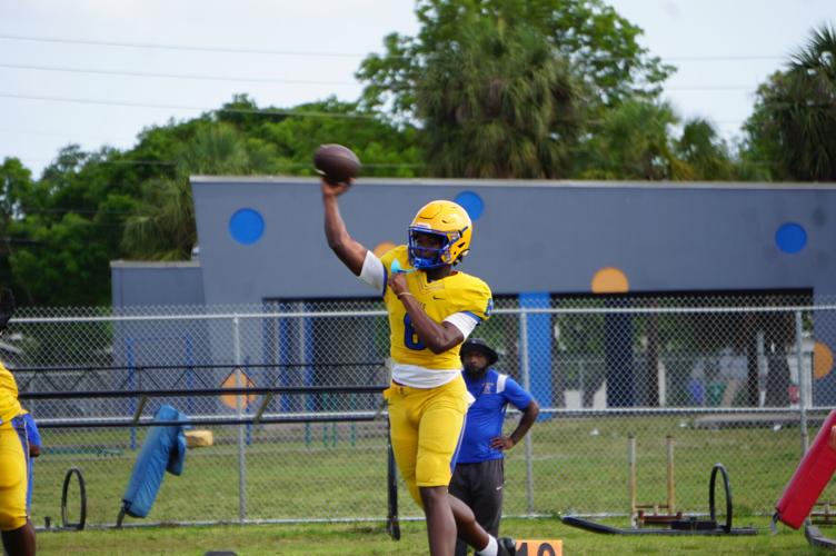 Miami Northwestern Bulls gear up for title defense | Sports ...