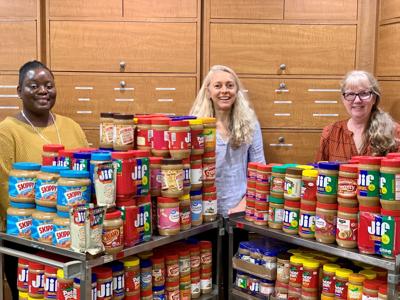 It’s in the jar - half ton of peanut butter arrives soon UF/IFAS ...