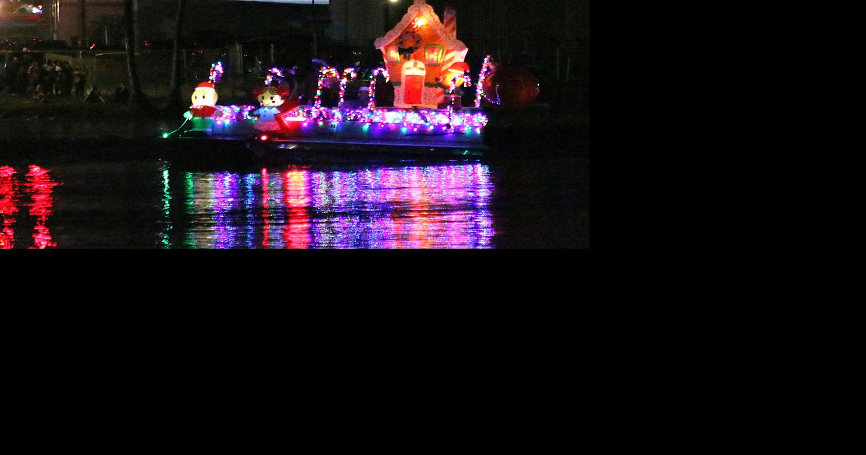 Winter Haven Boat Parade | Photo Gallery | midfloridanewspapers.com