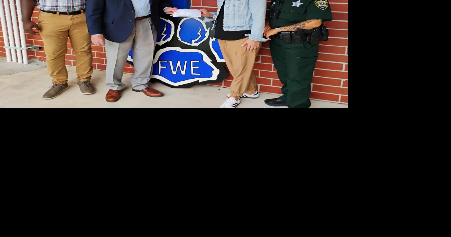 FOP helps Fred Wild with school supplies | News | midfloridanewspapers.com