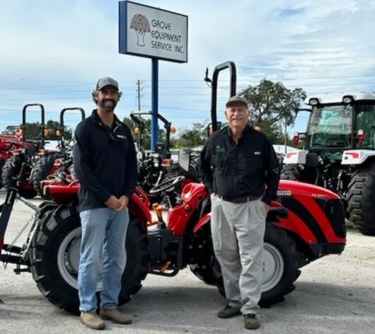 Family makes the grass greener on their side | | midfloridanewspapers.com