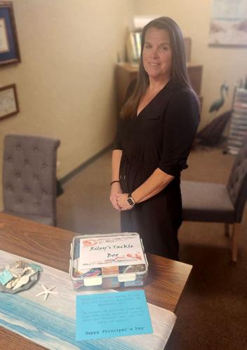 Riley is named Principal of the Year | News | midfloridanewspapers.com