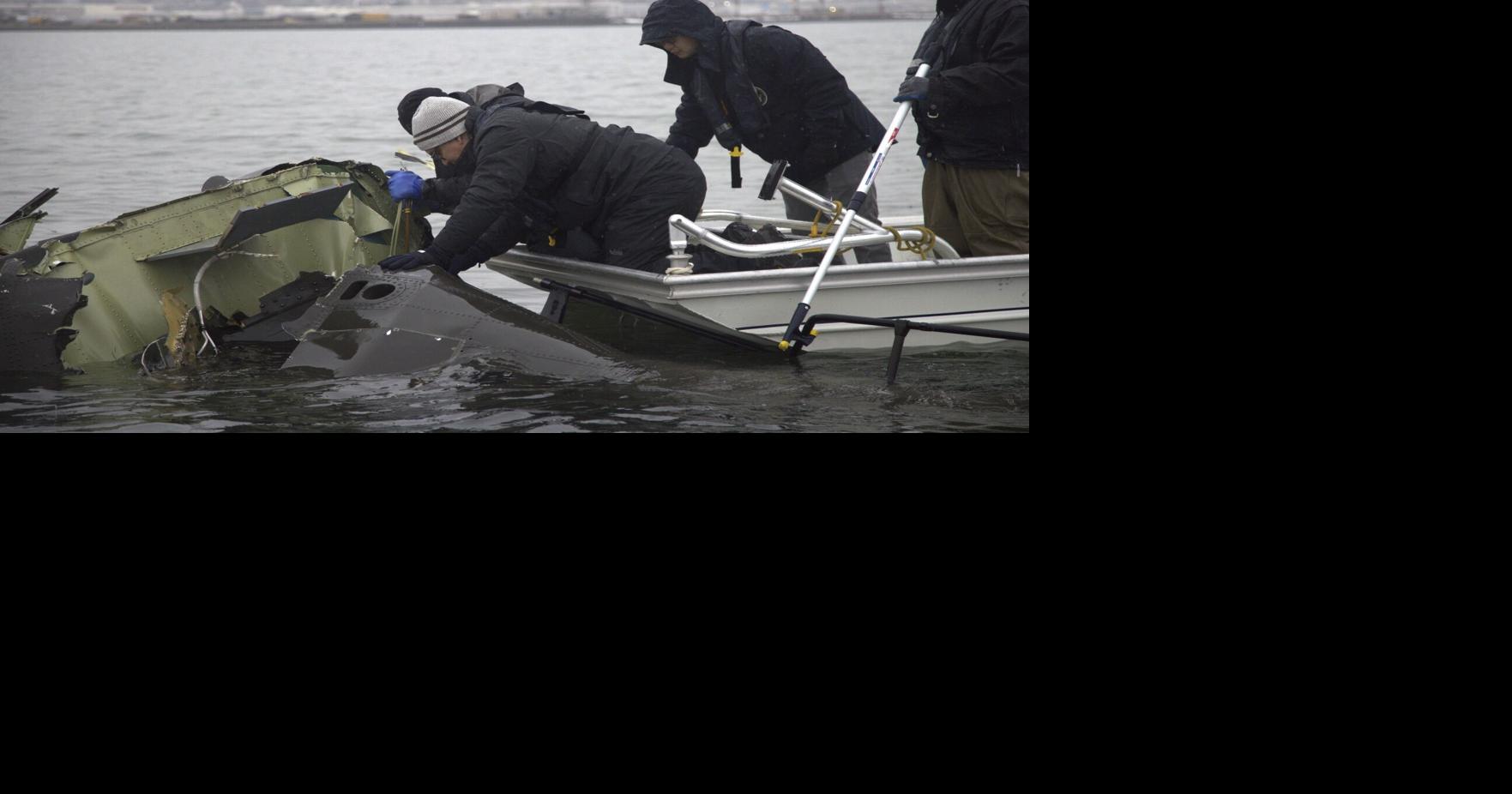 Crews begin removing wreckage from Potomac River | News ...