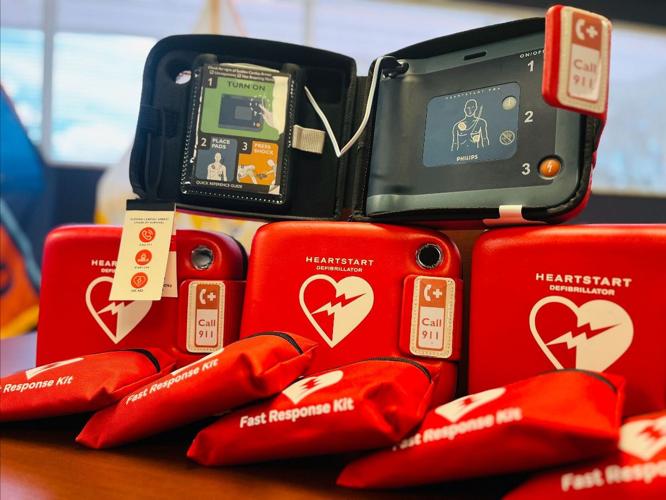 AdventHealth donates 8 AEDs to Haines City Police Department ...